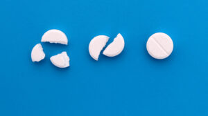 Darf man Tabletten teilen? - APOTHEKE IM HAUPTBAHNHOF